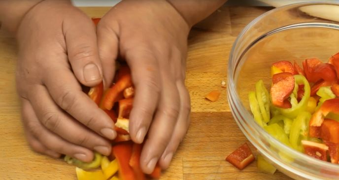 Menemen sau omleta turceasca reteta video - Adygio Kitchen