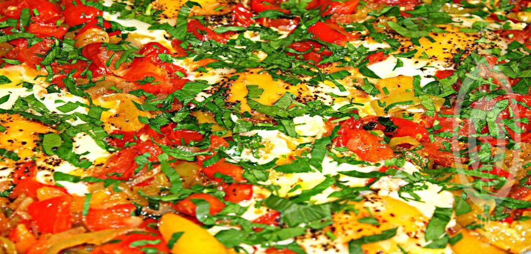 Menemen sau omleta turceasca reteta video - Adygio Kitchen