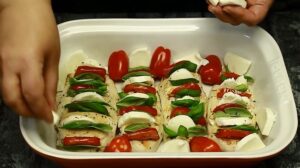 Pui Caprese la cuptor reteta video