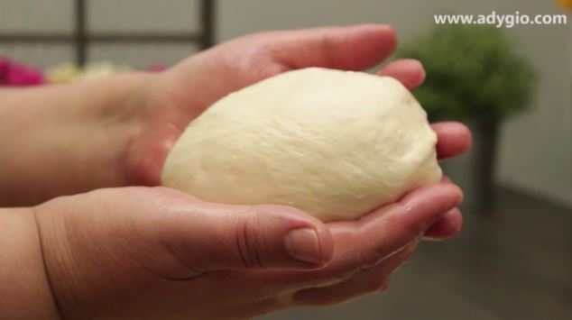 Placinte cu branza la cuptor,placinte babane rusesti - Adygio Kitchen