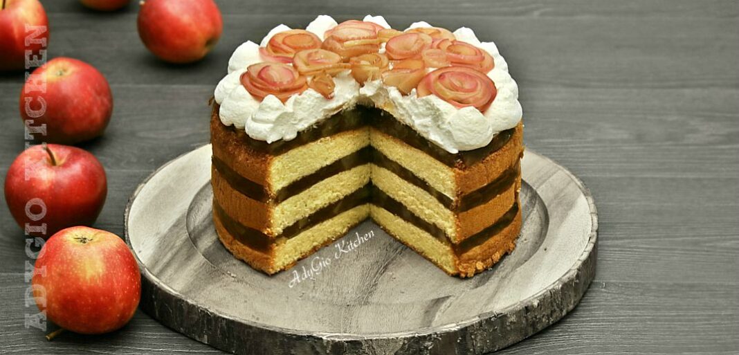 Tort de mere cu frisca reteta - Adygio Kitchen