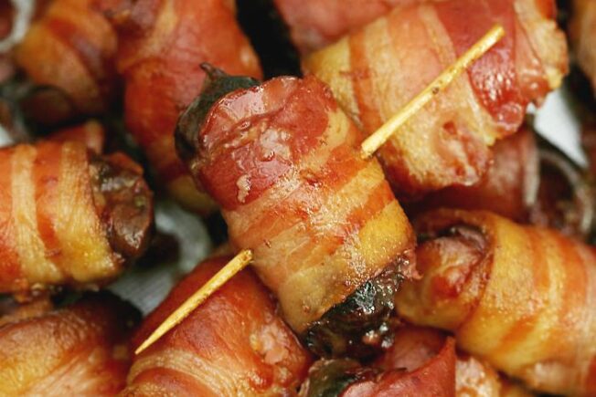 Ficatei de pui cu bacon sau reteta ficatei de pui rumaki - Adygio Kitchen