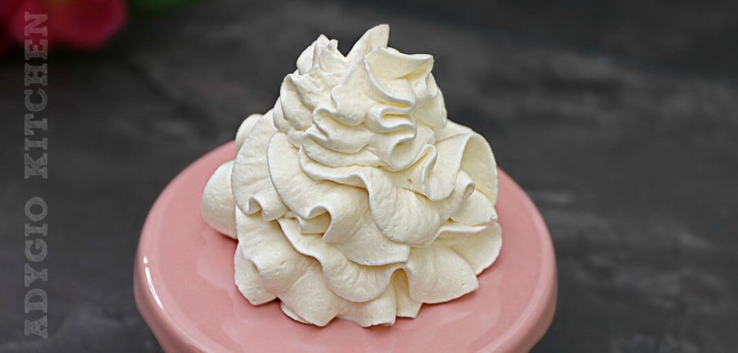 Crema de lapte cu unt si lamaie , crema fiarta reteta - Adygio Kitchen