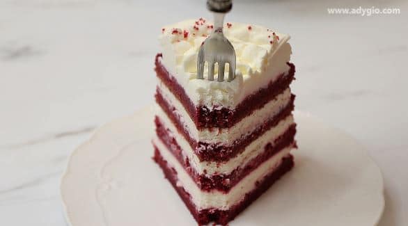 Tort Red Velvet - reteta de nota 10