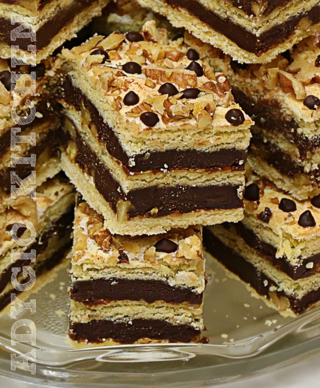 Prajitura cu bezea si nuca - Adygio Kitchen