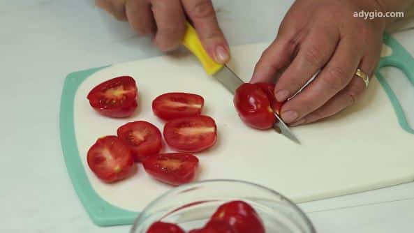 Salata cu avocado reteta simpla - Adygio Kitchen