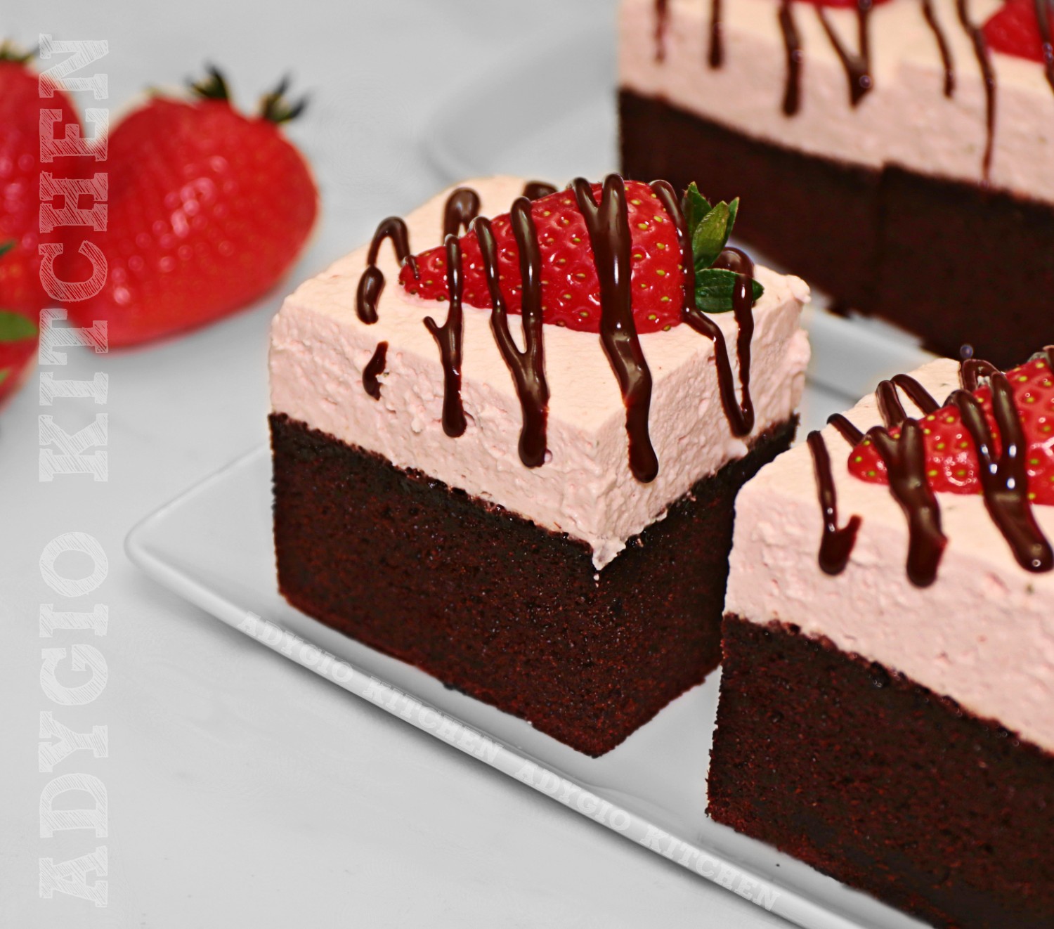 Prajitura cu capsuni - reteta simpla de nota 10